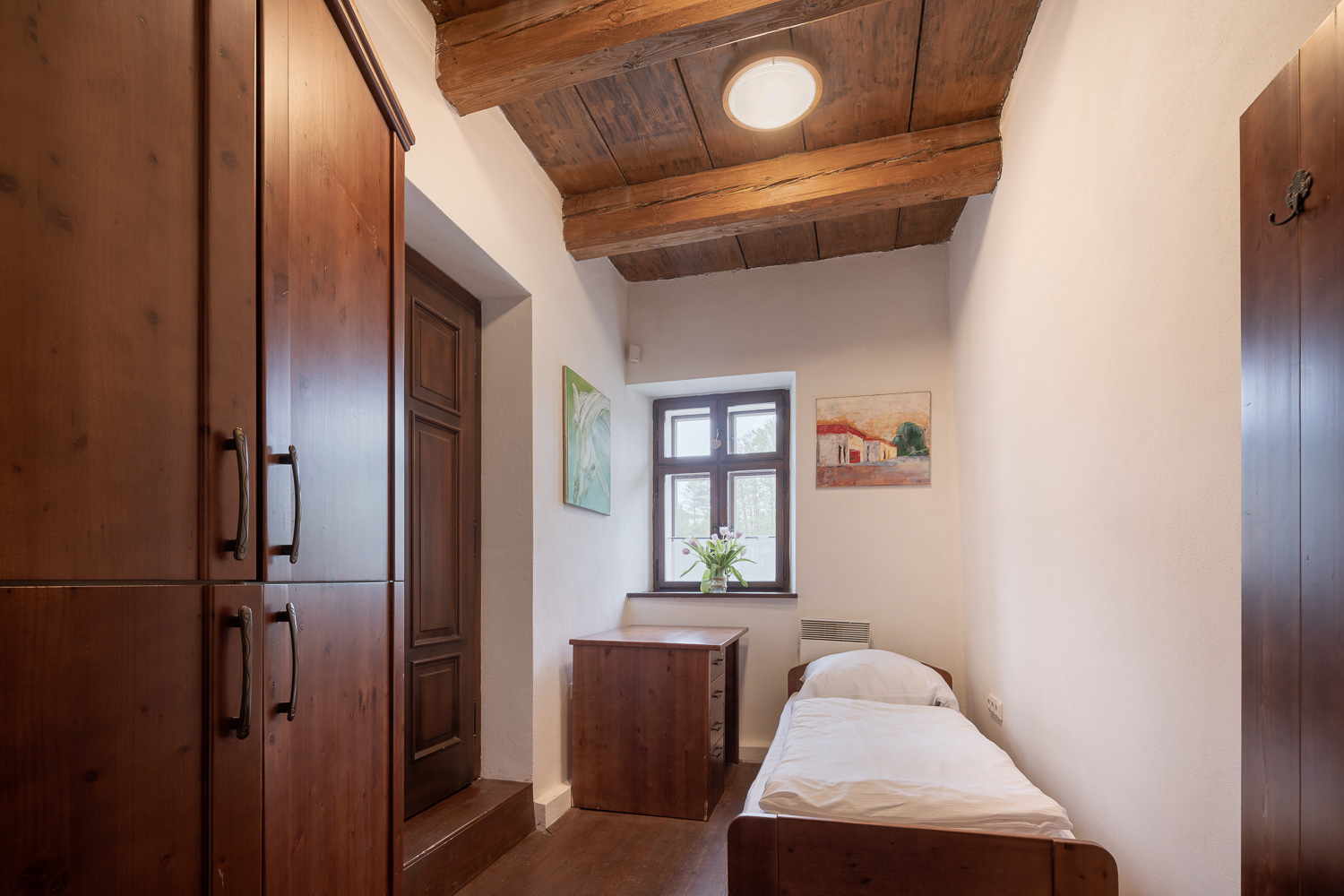 Accommodation Mendel native house